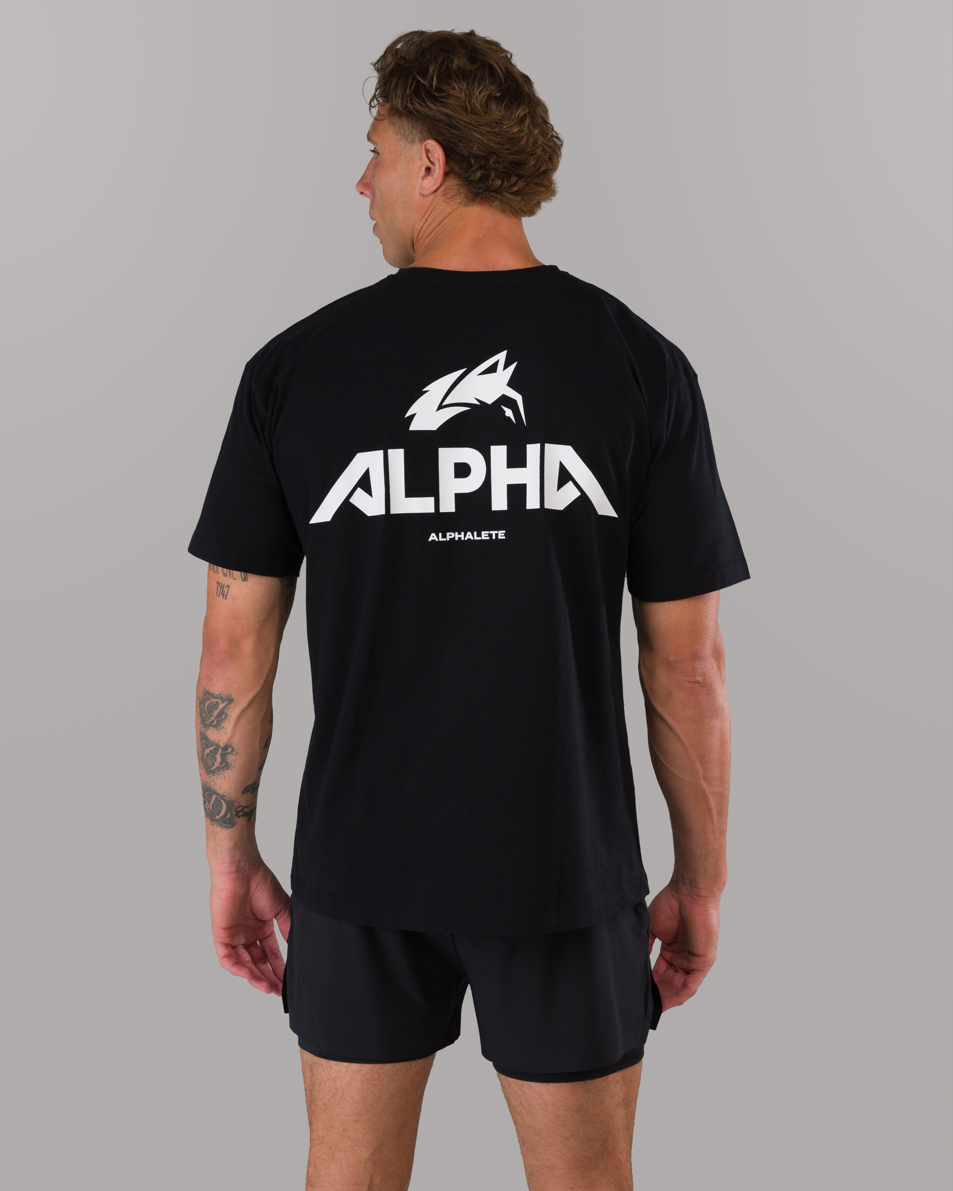 Alpha Tee - Black – Alphalete Athletics