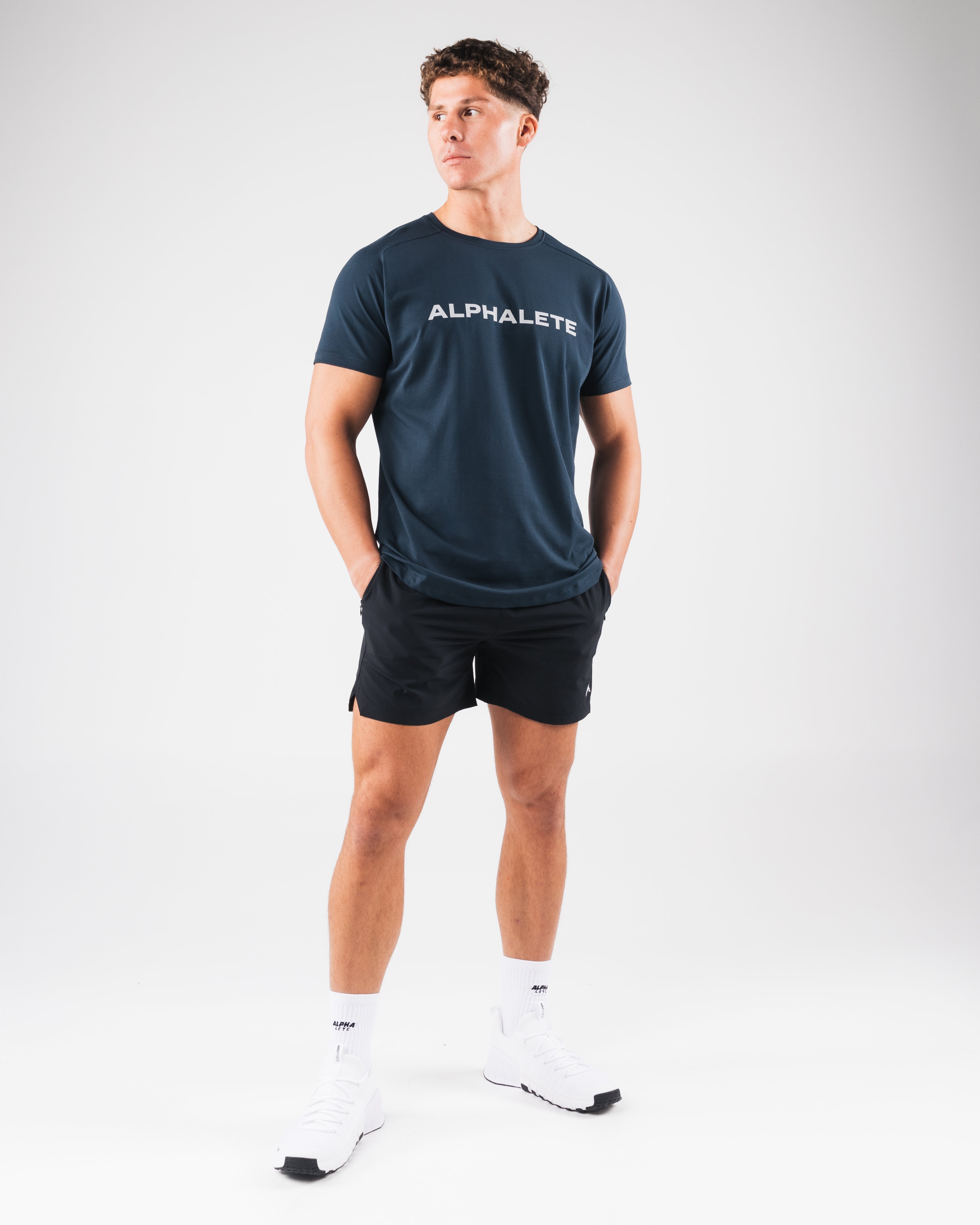 Core Tee - Deep Navy – Alphalete Athletics