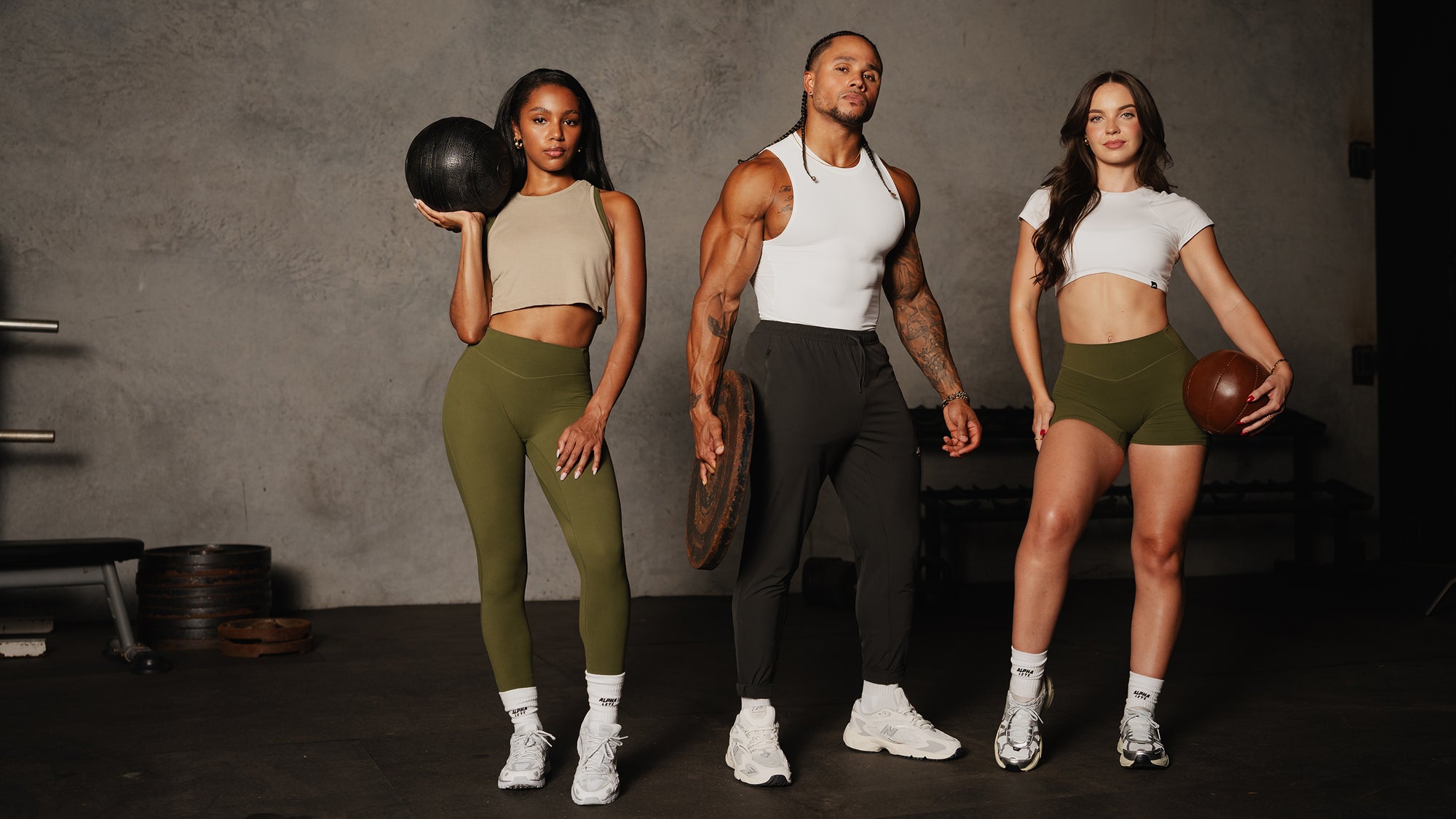 Premium Workout Clothes & Athleisure | Alphalete Athletics