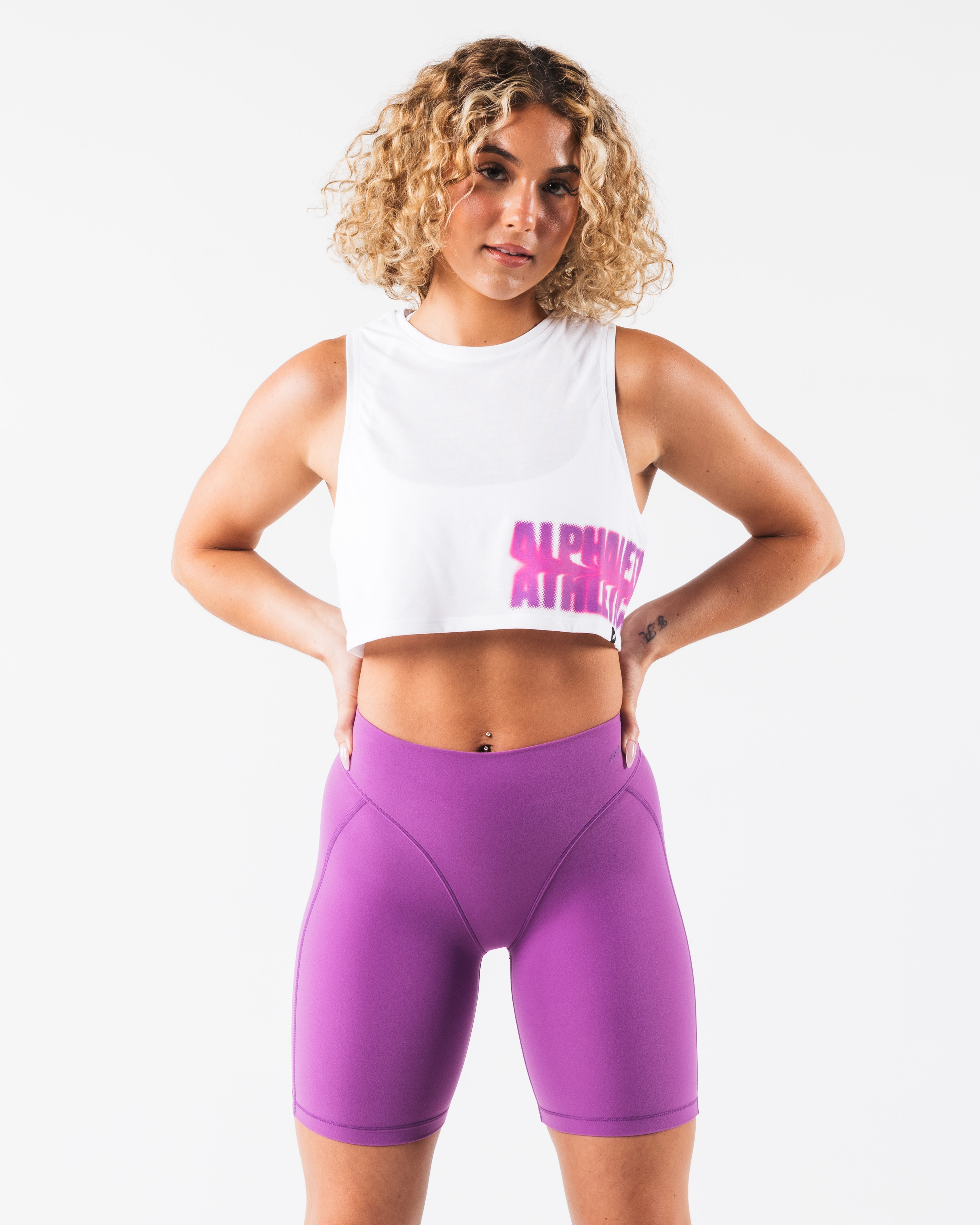 OT Muscle Tank - Graphic White – Alphalete Athletics