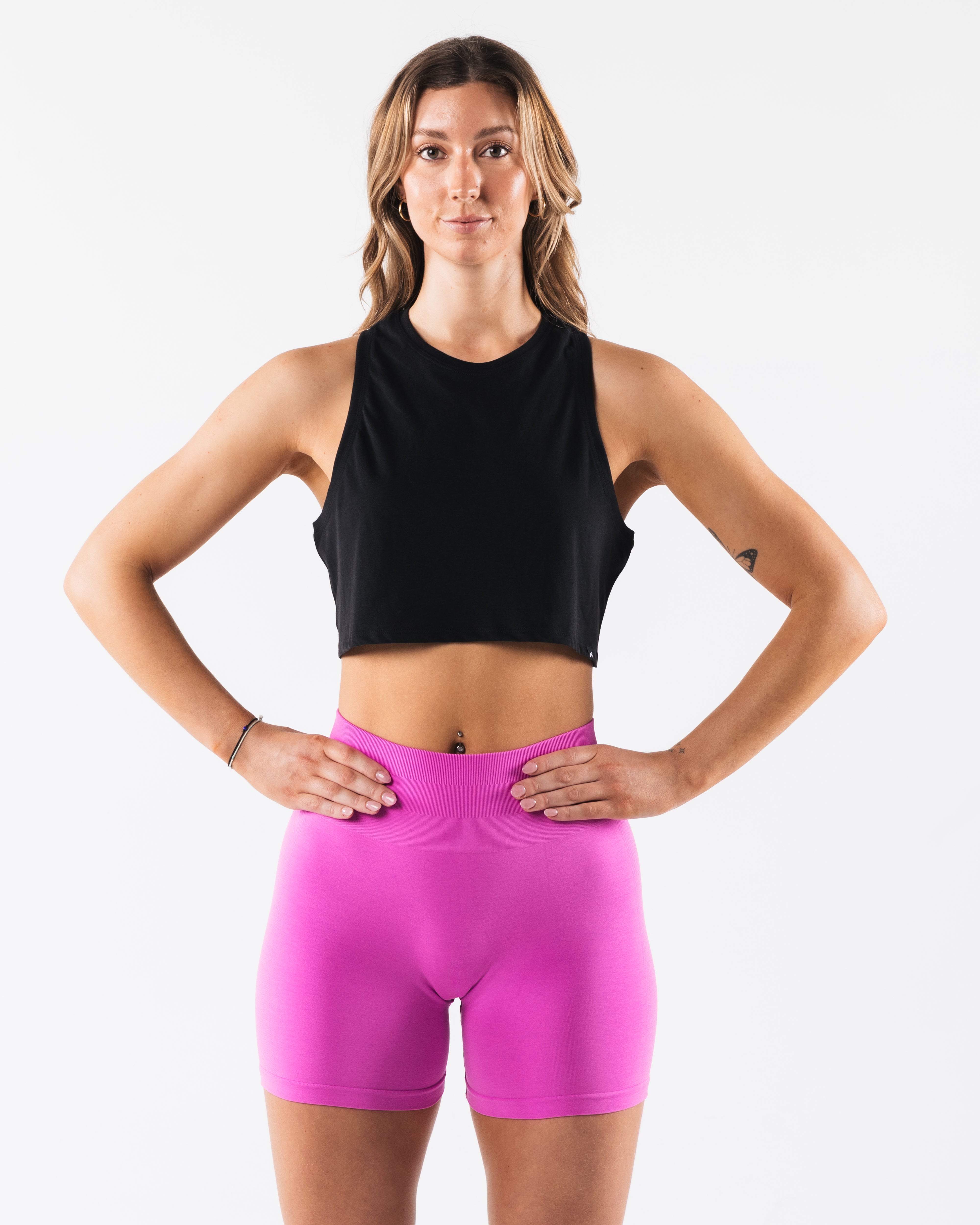 OT Muscle Tank - Black – Alphalete Athletics