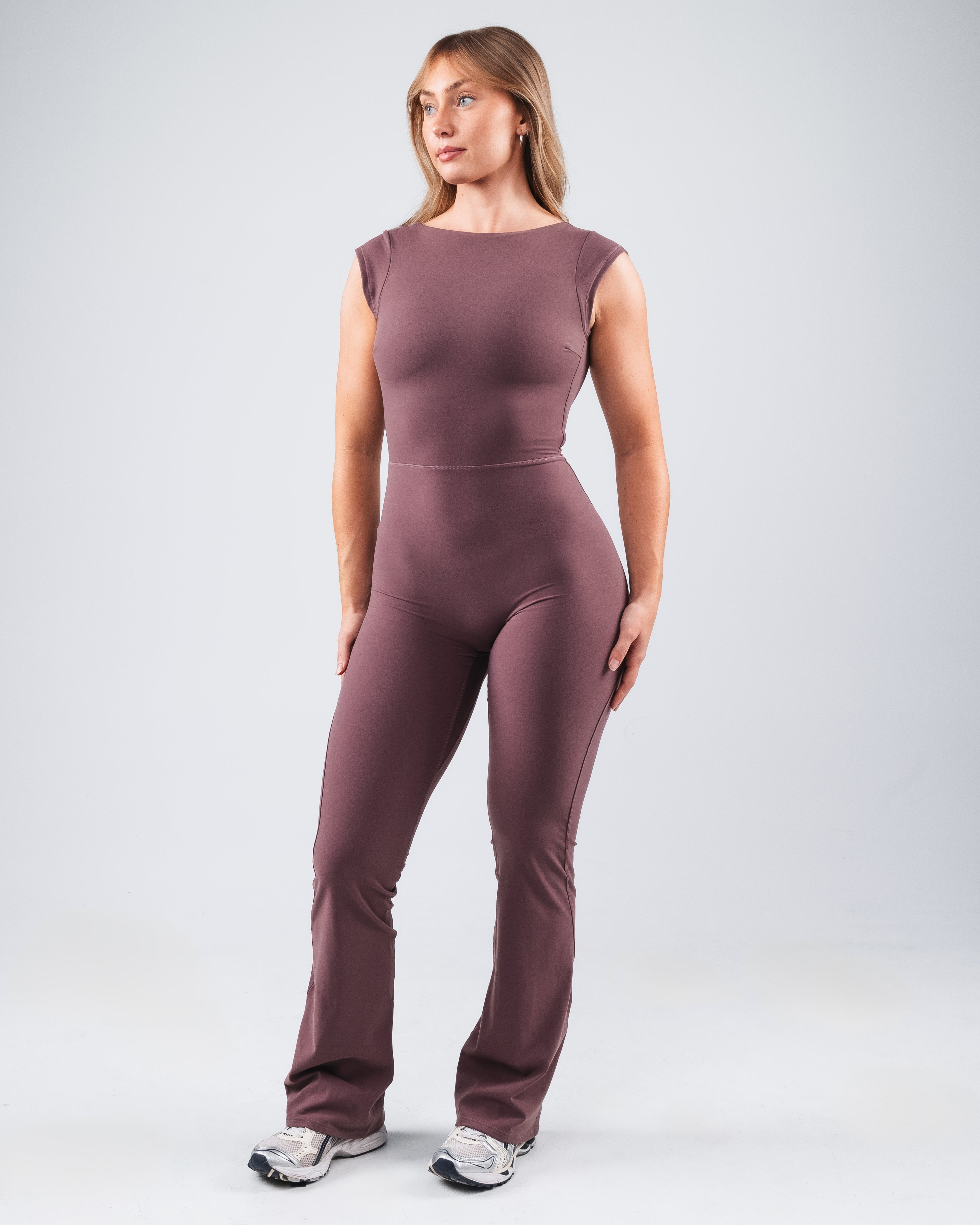 Allure Bodysuit - Sugar – Alphalete Athletics