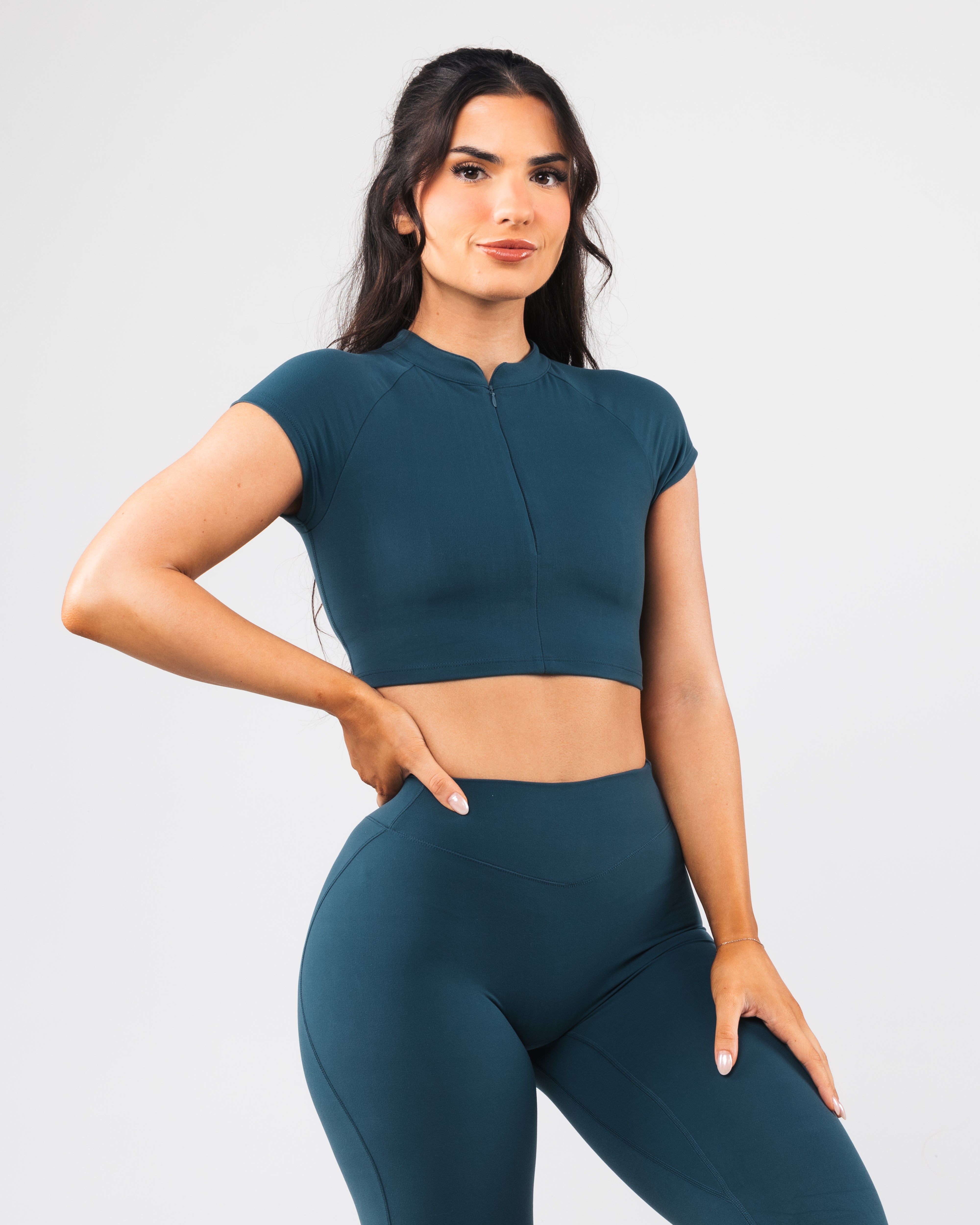 KDM Zip Bra - Knock Out – Alphalete Athletics