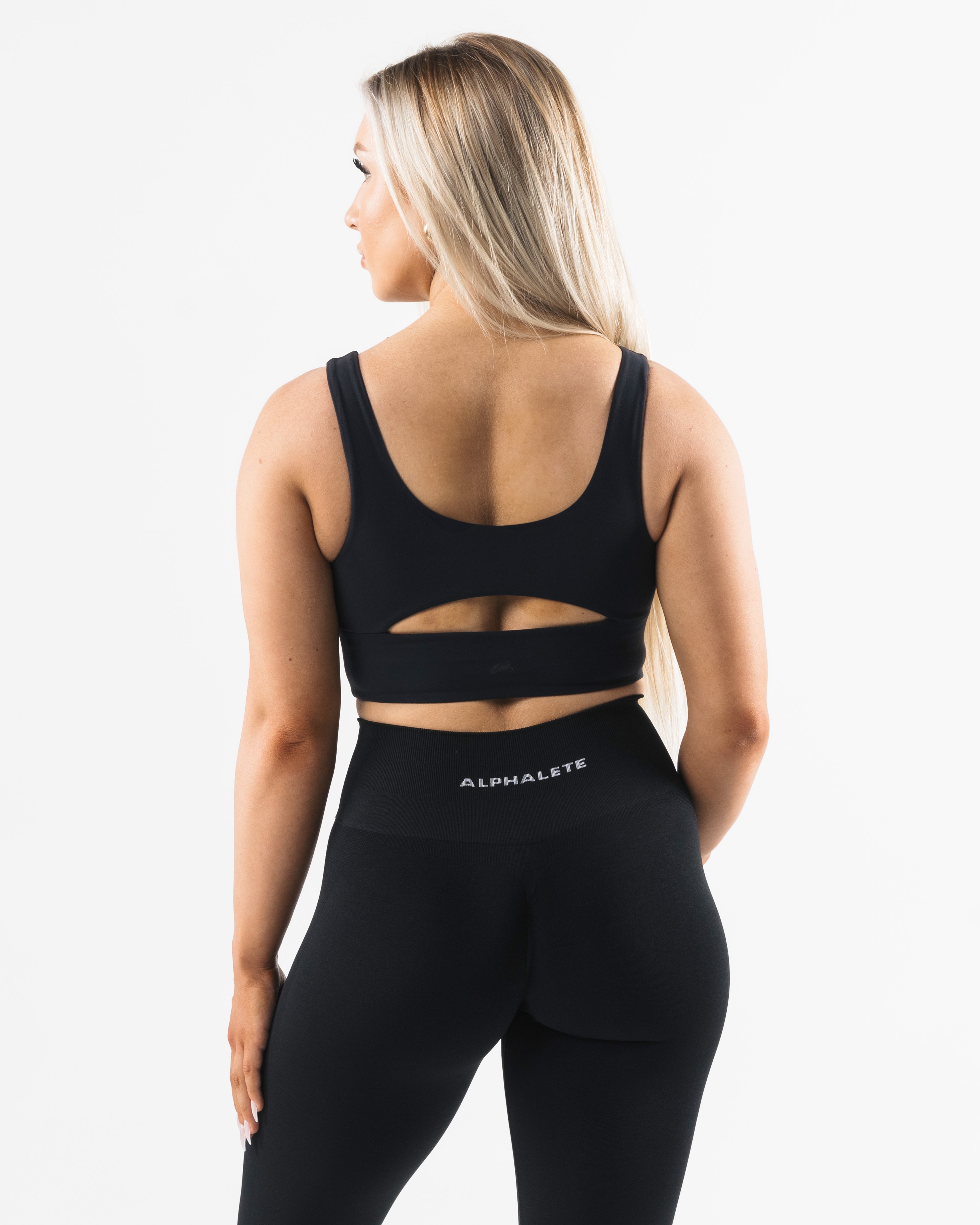 Celeste Bra A/B Cup - Black – Alphalete Athletics